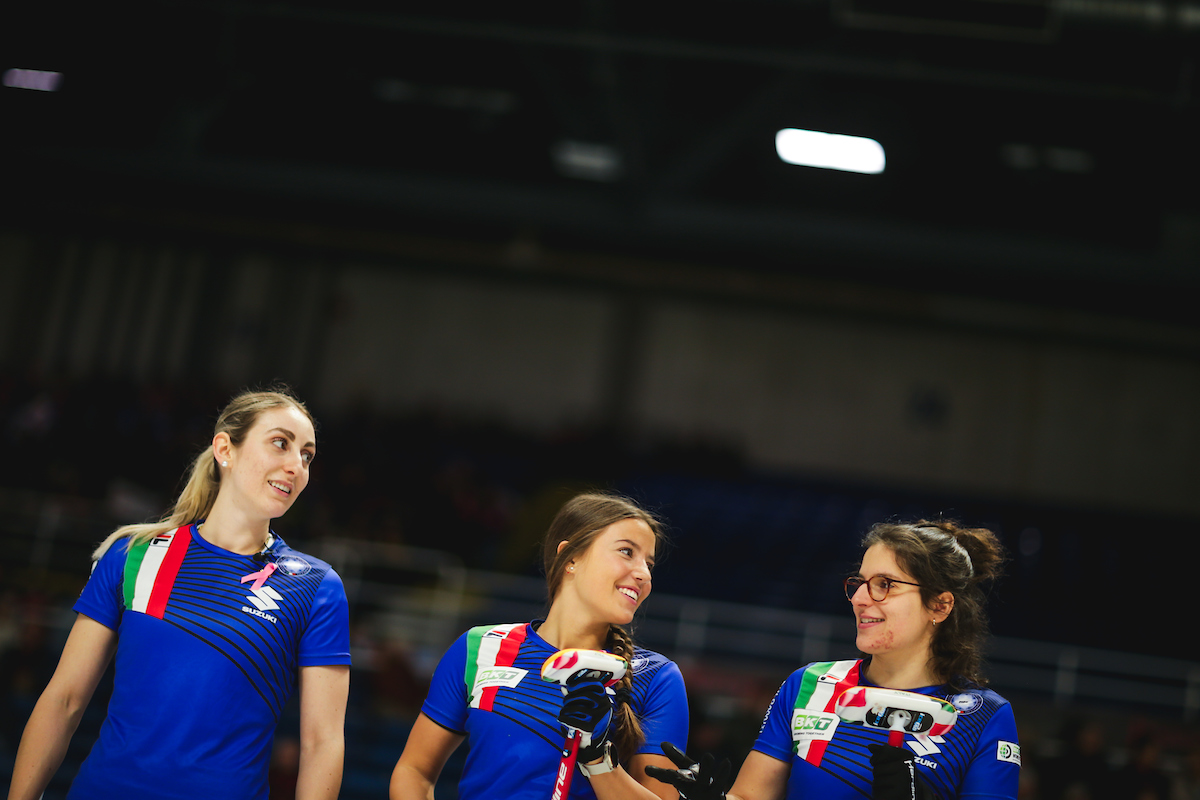 Six teams qualify for World Women’s play-offs - World Curling