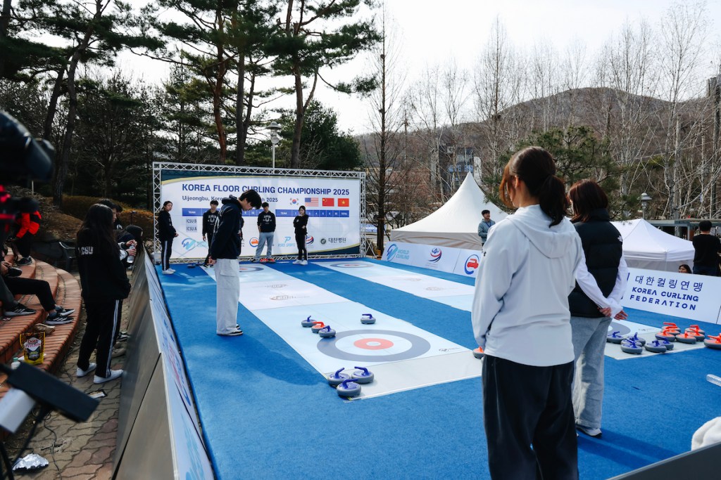 Floor Curling milestone: Korea hosts its first National Championship ...