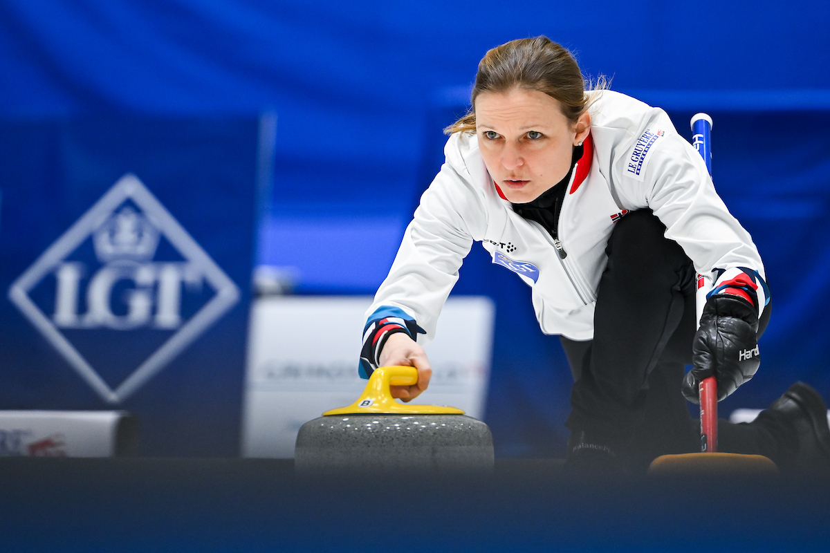 Switzerland remain perfect at LGT World Women's - World Curling