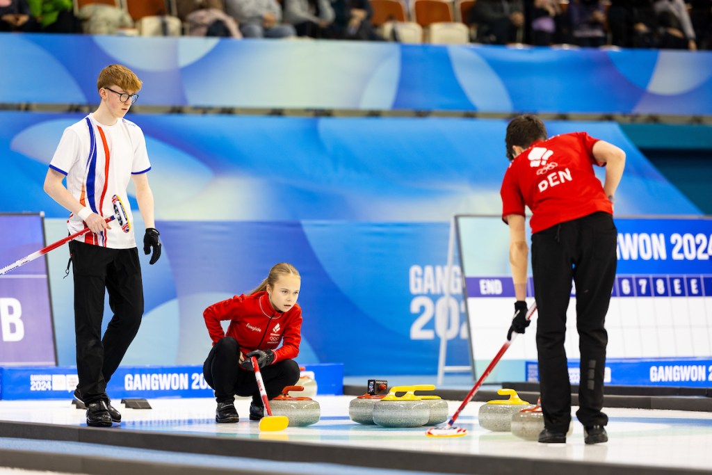 Inaugural Booster Juice World Junior Mixed Doubles Curling Championship ...